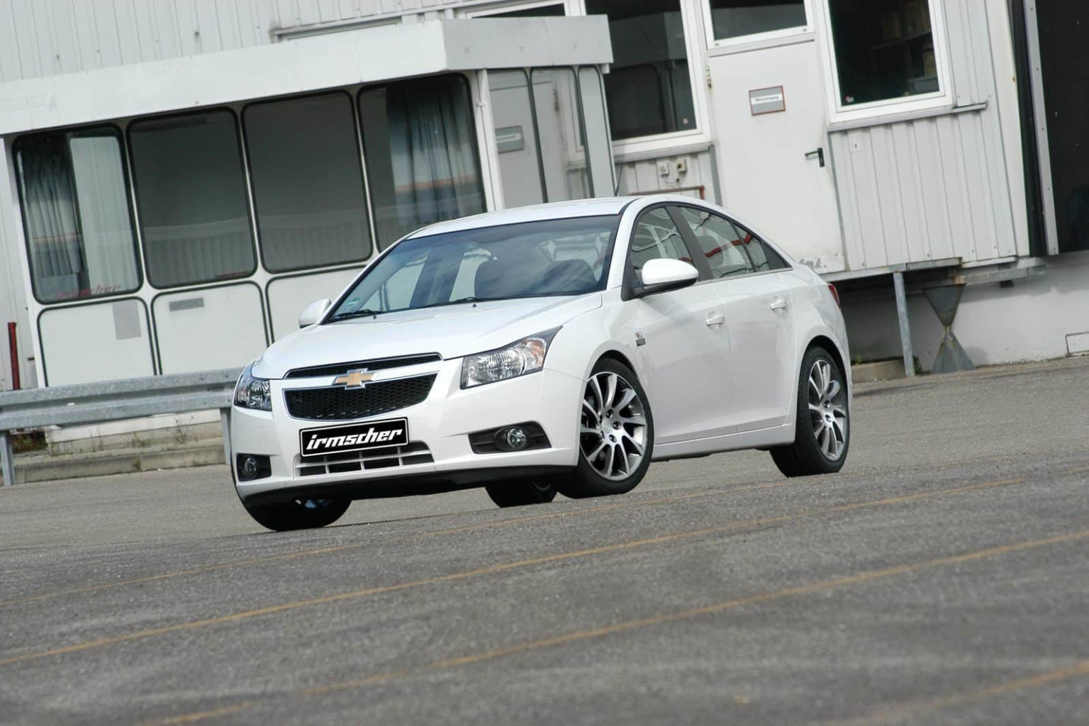 Monza volta a ser vendido pela Chevrolet em 2025 com novo nome