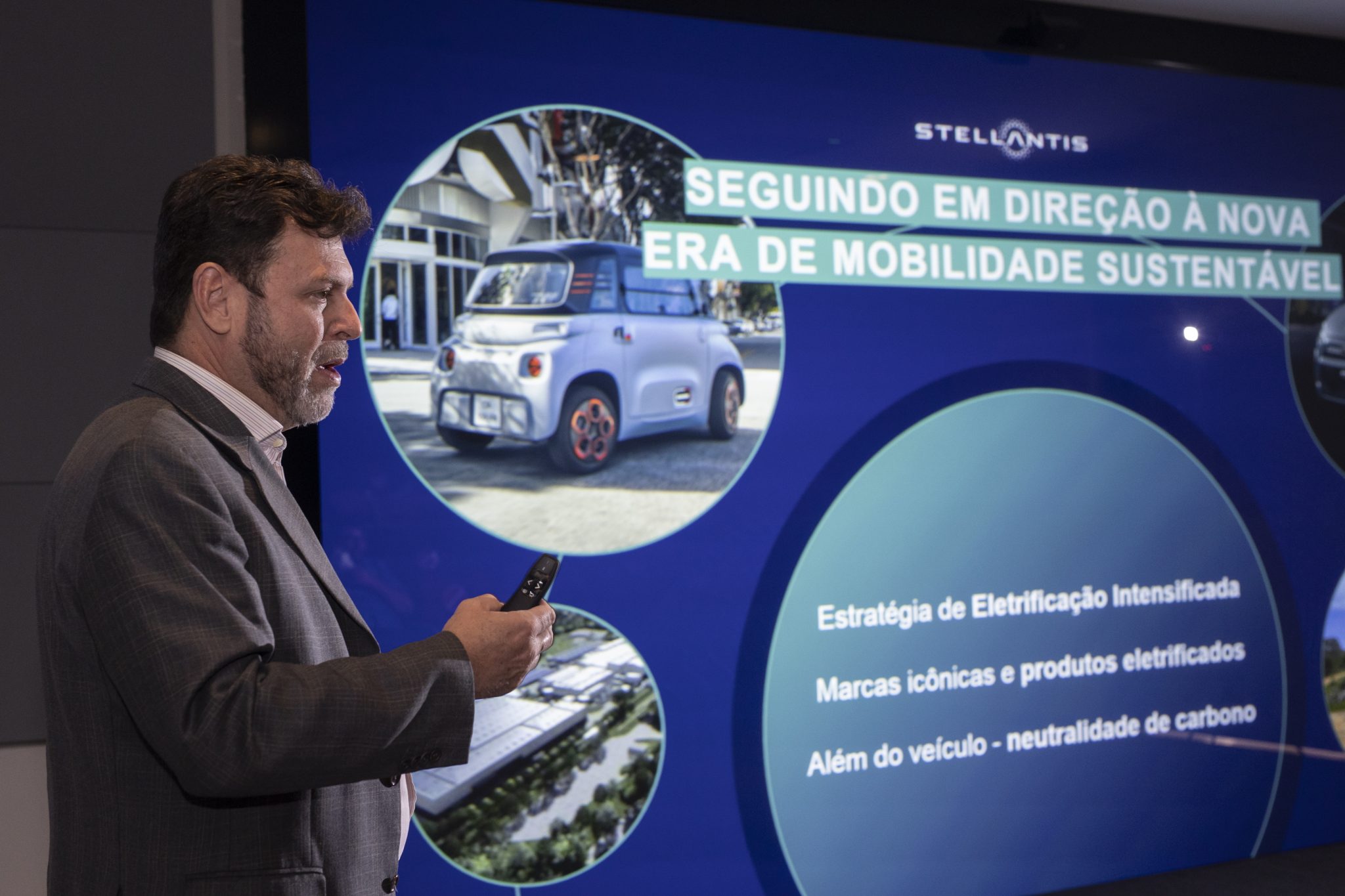 Grupo Stellantis vai rever metas e processos de descarbonização