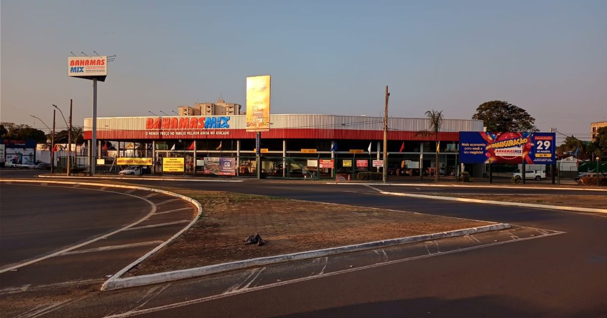 Grupo Bahamas inaugura nova loja em Uberaba