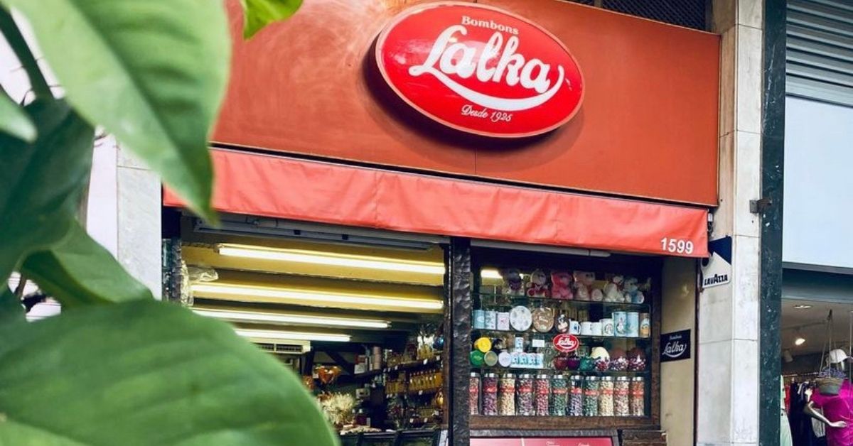 Lalka: balas e bombons levam empresa ao centenário